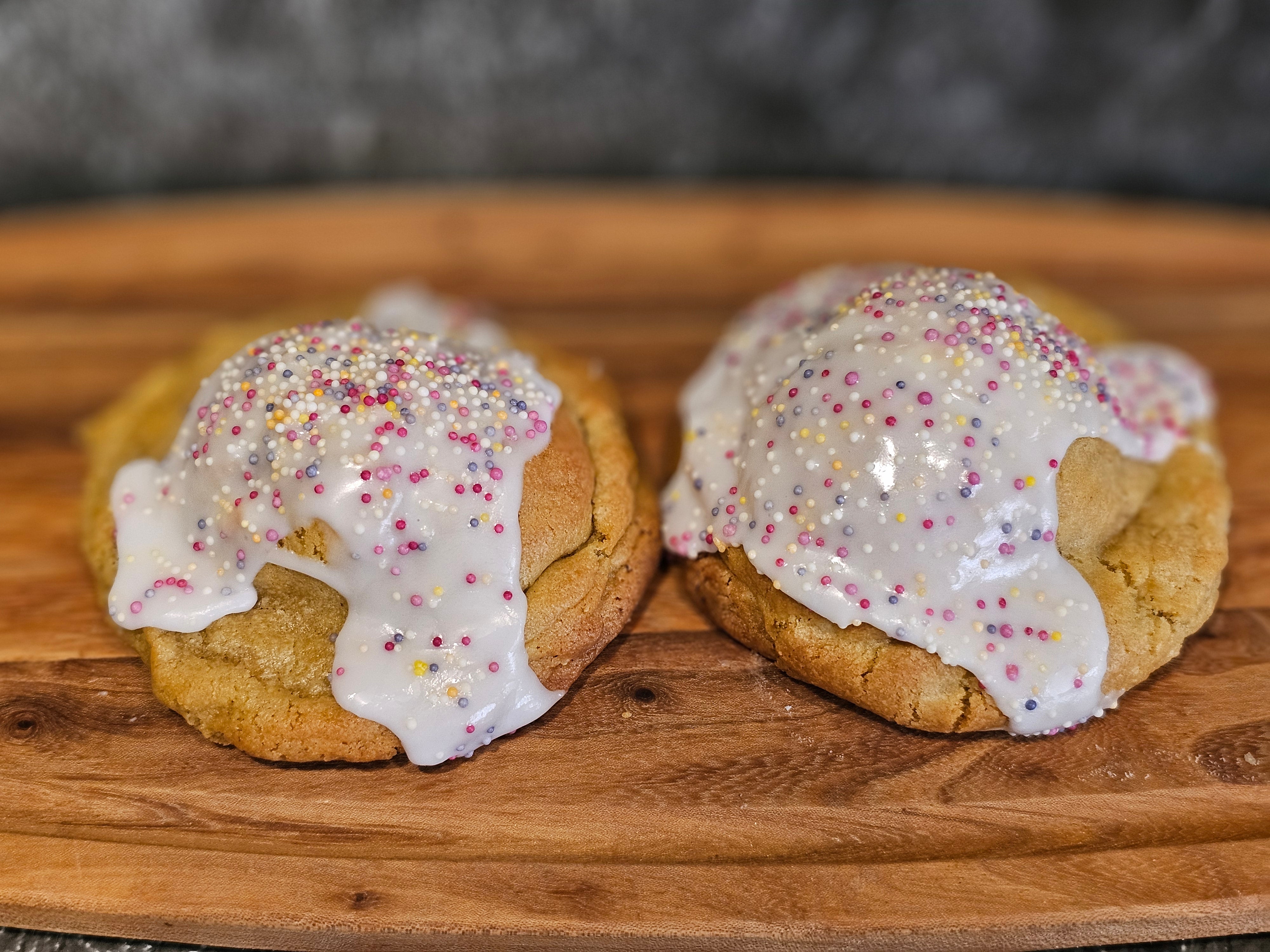 School cake cookie – Shellbells Bakes